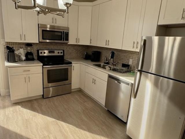 7711 Broadway, Unit 4B
