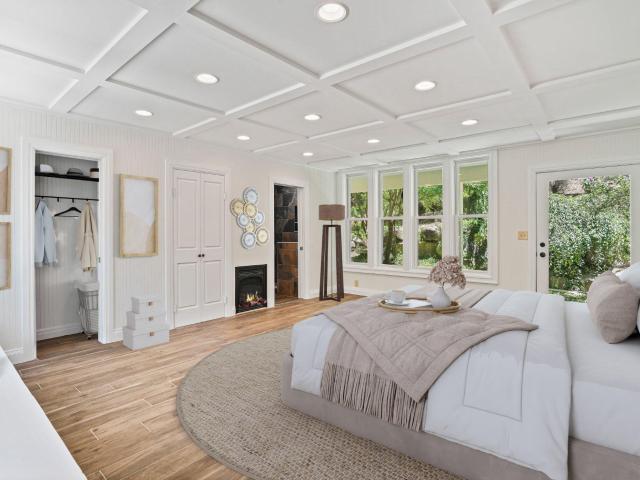 7712 Dolly Drive
