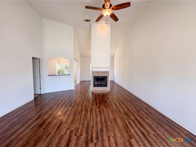 7712 Redbrush