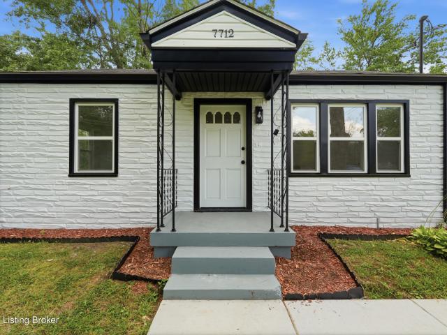7712 3rd Street Rd
