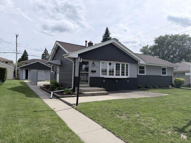 7713 W Verona Ct, Milwaukee, WI 53219