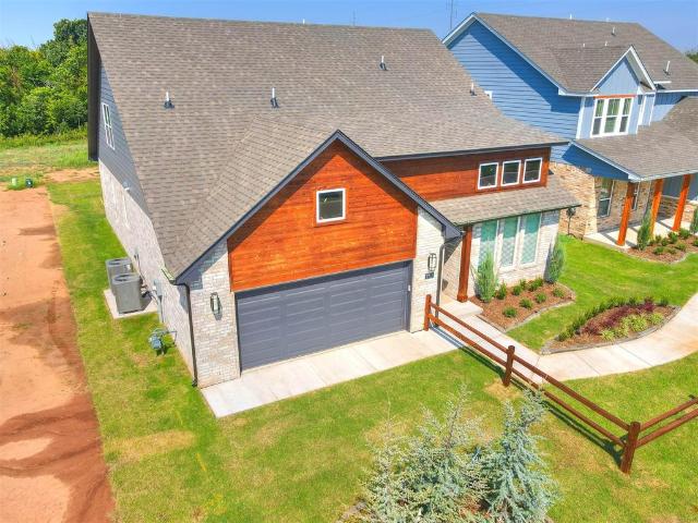 7713 Woods Edge Way