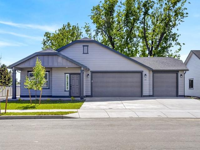 771 Ava St, Walla, WA 99362
