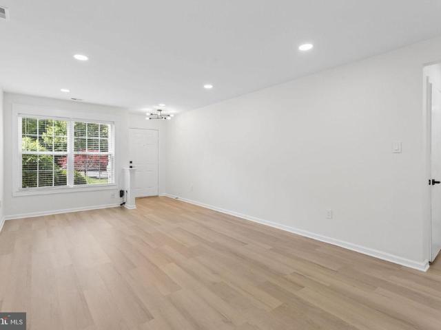 771 Barton Run Boulevard