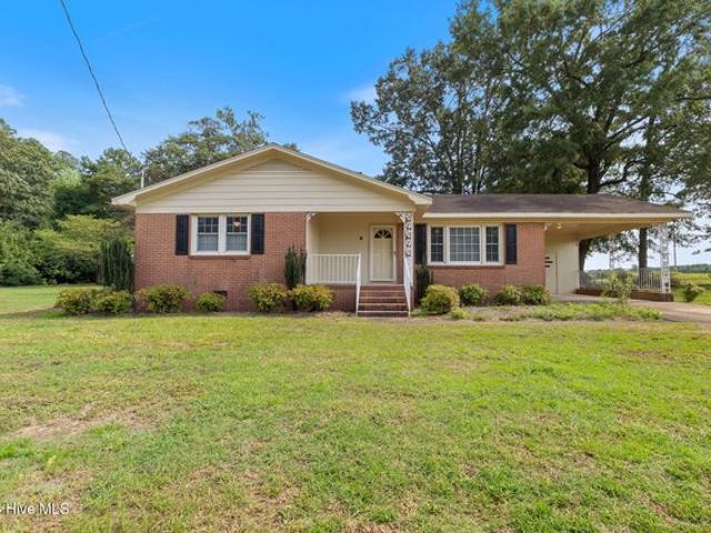 771 Dixie Rd, Clinton, NC 28328