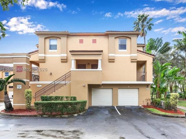 771 N Pine Island Rd Apt 214, Plantation, FL 33324