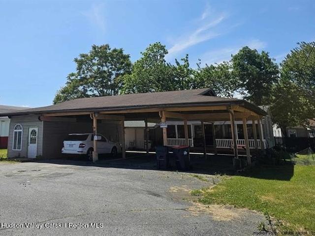 771 Ulster Ave Unit 3, Kingston, NY 12401