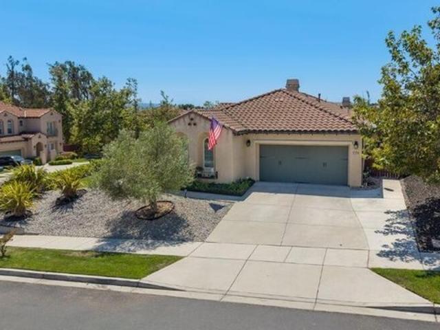 771 Voyager Rd, Lompoc, CA 93436