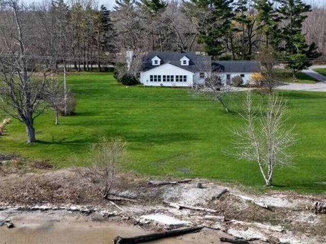 7724 Newco Dr, Hamlin, NY 14464