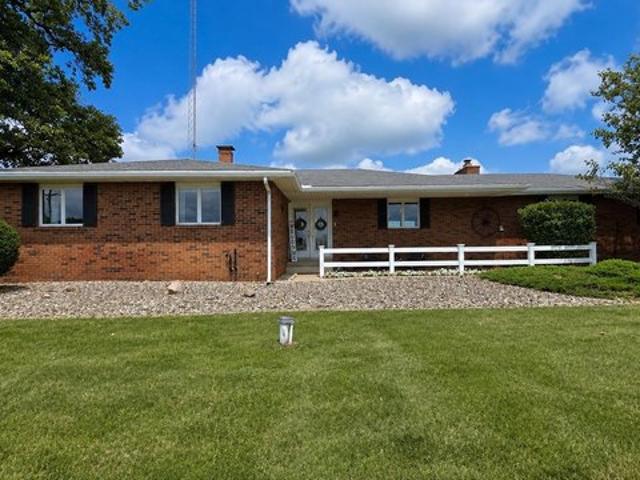 7724 US Highway 6 Rd, Bremen, IN 46506