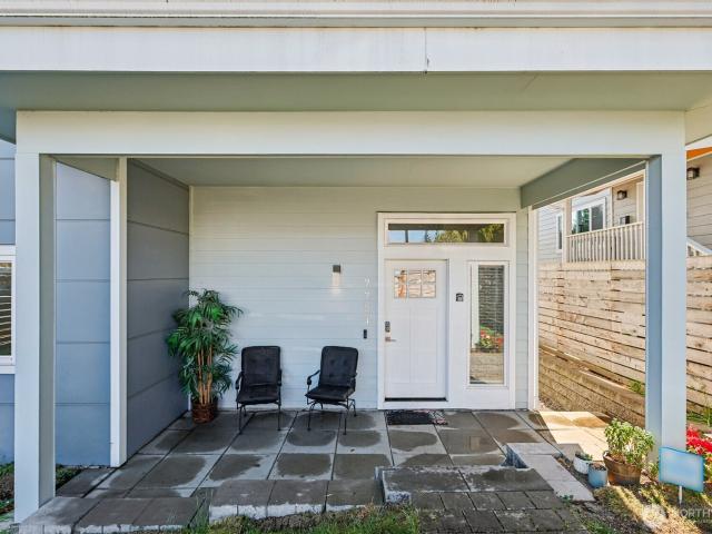 7724 16th Avenue SW