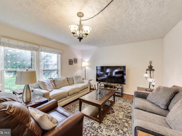 7726 Seven Locks Road