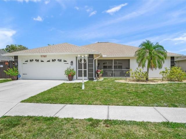 7727 36th Ln E, Sarasota, FL 34243