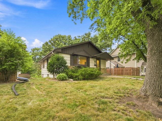 7720 Edgebrook Drive