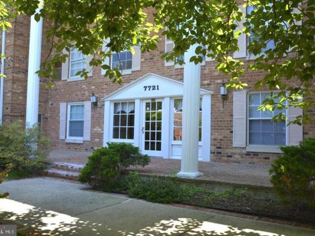 7721 Tremayne Pl #203 McLean, VA 22102