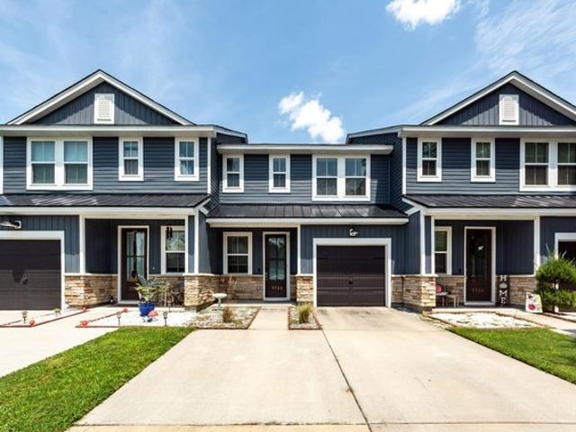7722 Park Gate Dr, North Charleston, SC 29418