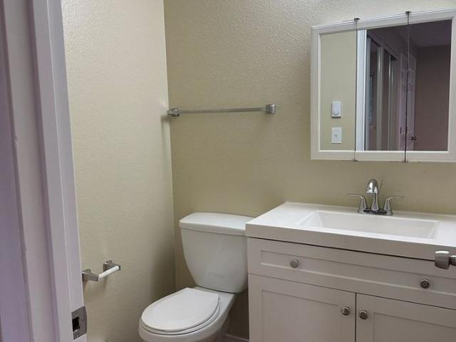 7722 40th St. West 2 Bedroom Apartment for Rent at 7722 40th St W, University Place, WA 98466 University Place