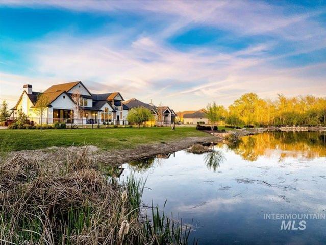 7723 W Hevelius Ln, Eagle, ID 83616
