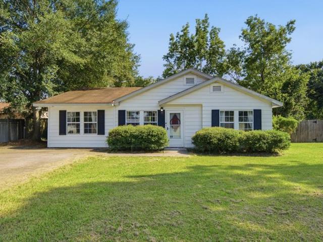 772 E Central Ave, Petal, MS 39465