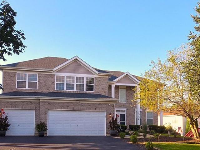 772 E Lindsey Ln, Bolingbrook, IL 60440