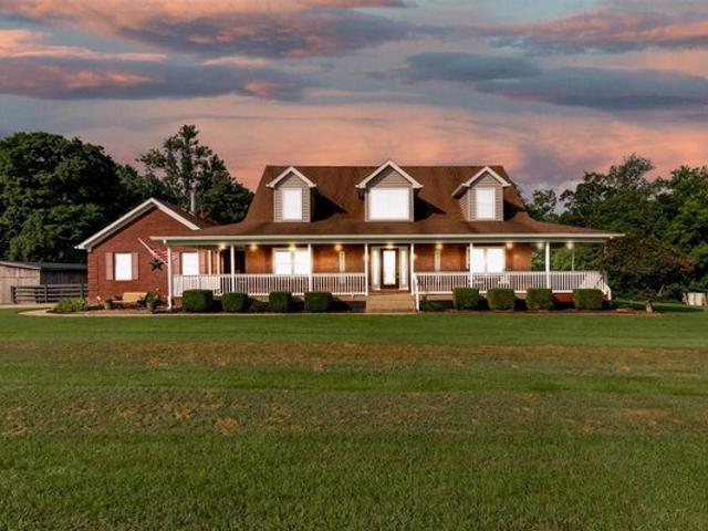 772 Elder Dr, Taylorsville, KY 40071
