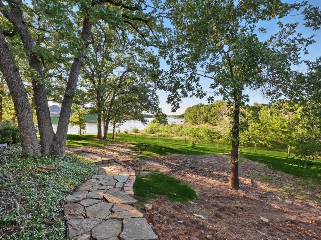 772 Lakewood Court, Highland Village, US, TX