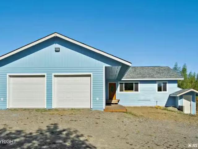 772 S BEAVER LAKE RD, BIG LAKE, AK 99623 Single Family Residen.
