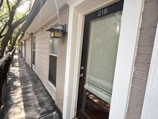 7734 Meadow Rd Apt 218, Dallas, TX 75230