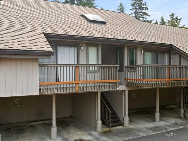 7736 SW Barnes Rd Unit B, Portland, OR 97225