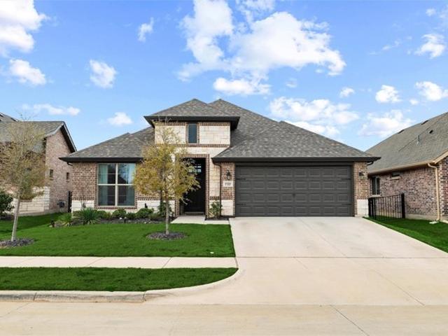 7737 Oakmeade St, Joshua, TX 76058