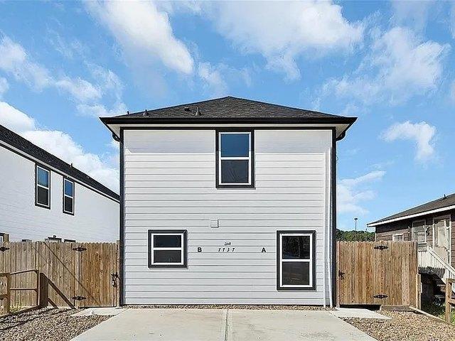 7737 Orebo St, Houston, TX 77088