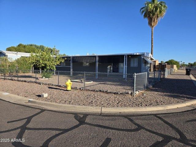 7738 E Hampton Ave, Mesa, AZ 85209