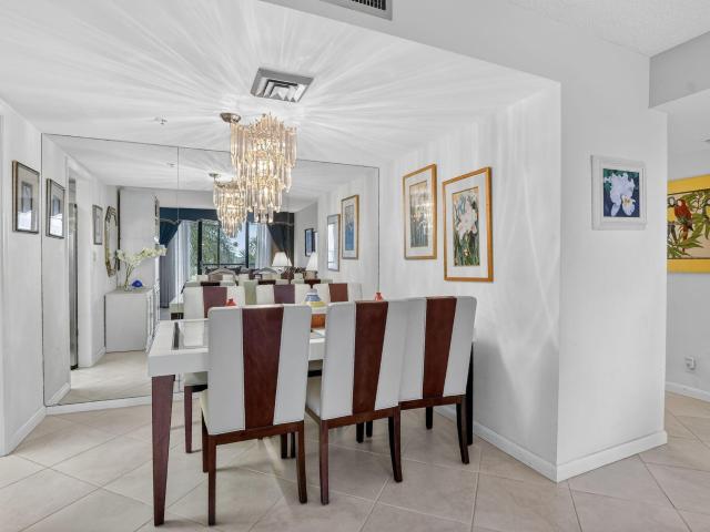 7738 Lakeside Blvd, Unit 373, Boca Raton, FL 33434 | MLS #B26017