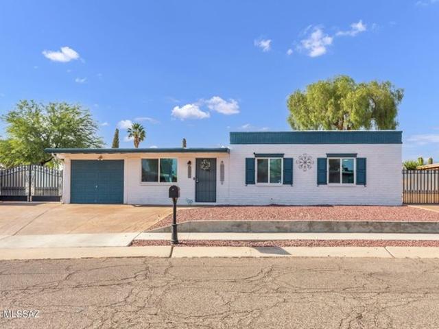 7739 E Locust St, Tucson, AZ 85730