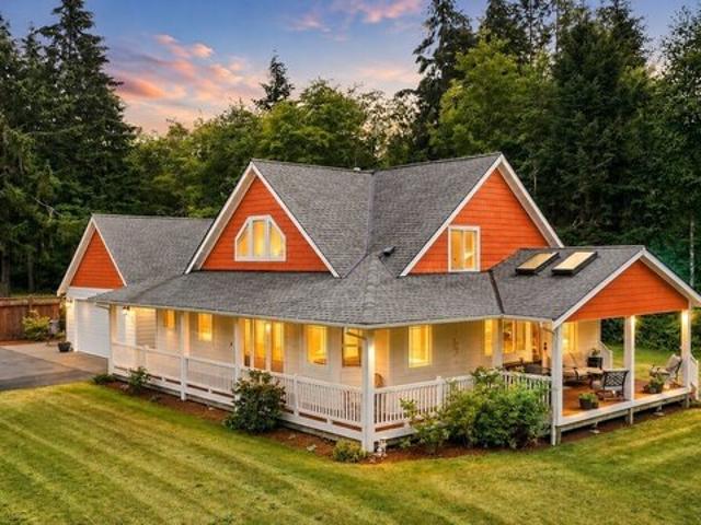 7730 Johnson Point Rd SE, Olympia, WA 98516
