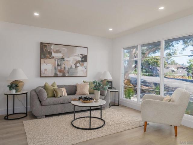 7730 Loma Vista