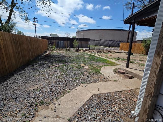 7730 Poplar Street