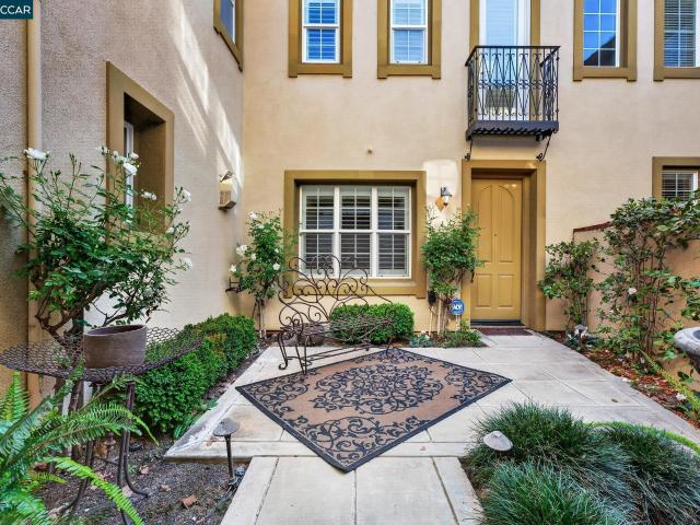 7730 Stoneleaf Rd, San Ramon, CA 94582 | MLS #41129 | Compass