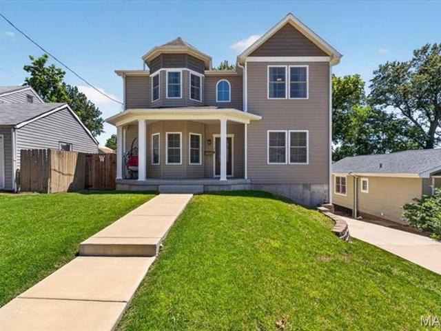 7730 Weaver Ave, Maplewood, MO 63143