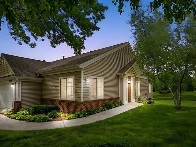 7730 Wistful Vista Dr Unit 501, West Des Moines, IA 50266