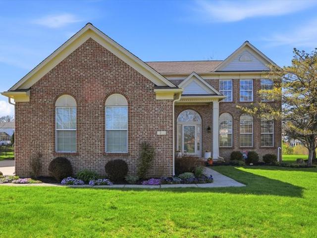 7732 Prairie View Dr, Indianapolis, IN 46256
