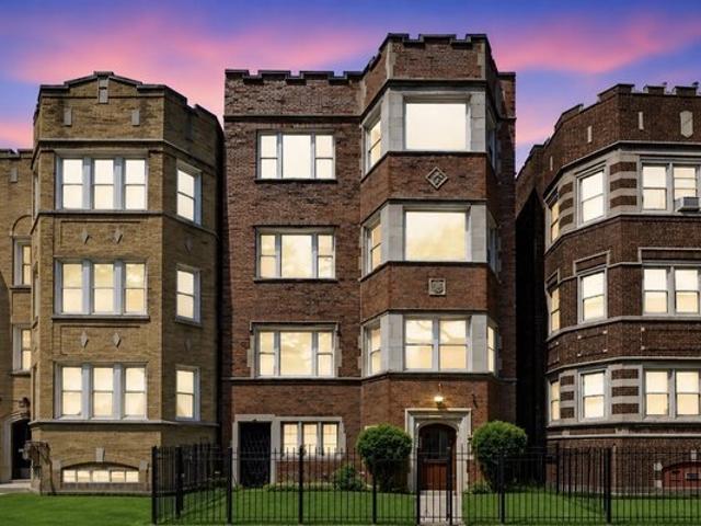 7732 S Phillips Ave, Chicago, IL 60649