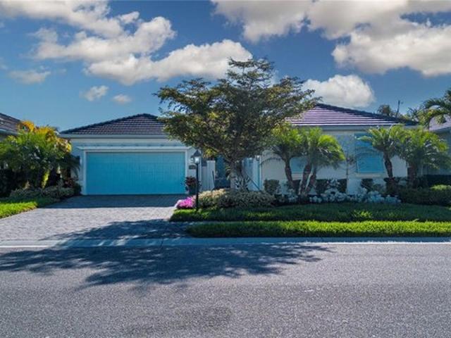 7732 Sandhill Lake Dr, Sarasota, FL 34241