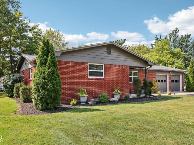 7733 E 75th Street