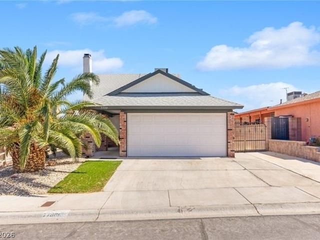 7733 Parakeet Ave, Las Vegas, NV 89145