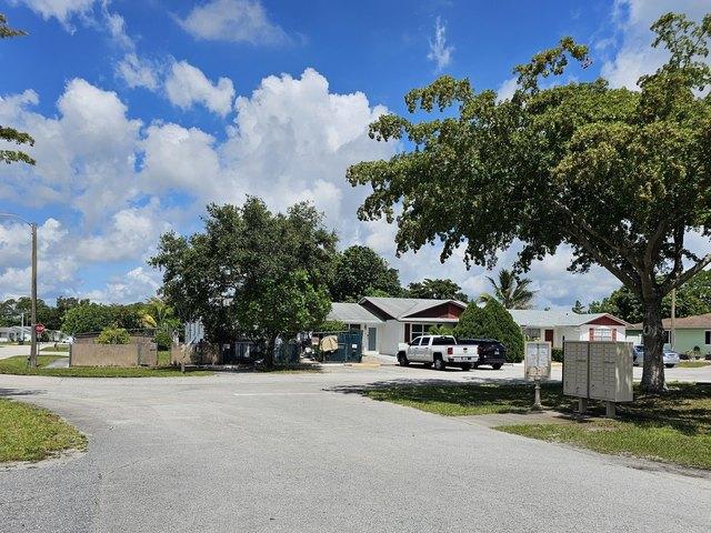 773 Ilene Rd E, West Palm Beach, FL 33415