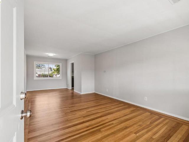 773 Ventura St