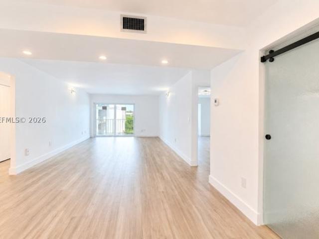 7745 SW 86th St Unit D323, Miami, FL 33143