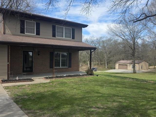 7745 S Bennett Dr, Columbia, MO 65201