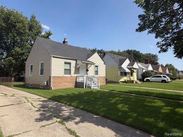 7746 Rosemont Ave, Detroit, MI 48228